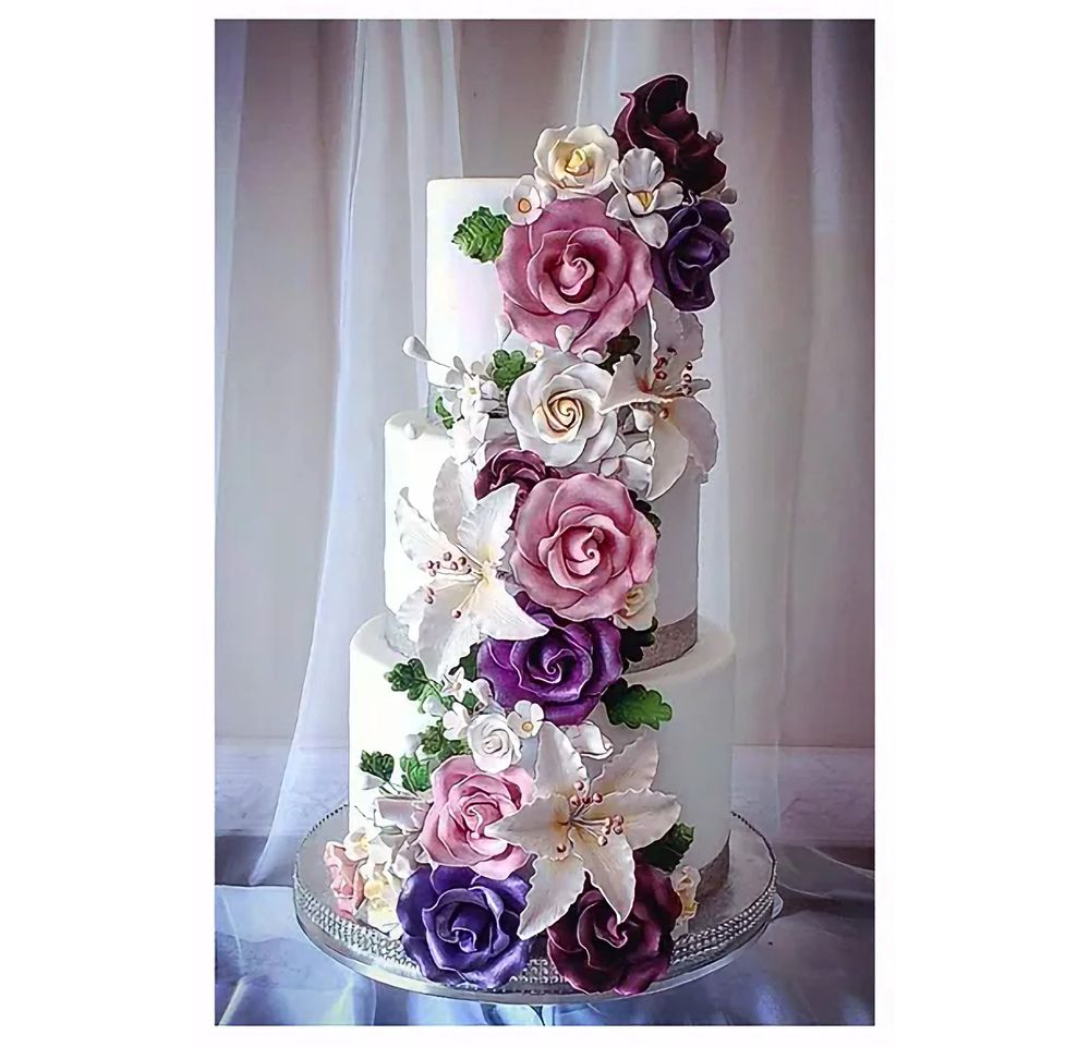 Gorgeous Custom Cakes and Treats - Laura's Cake Design