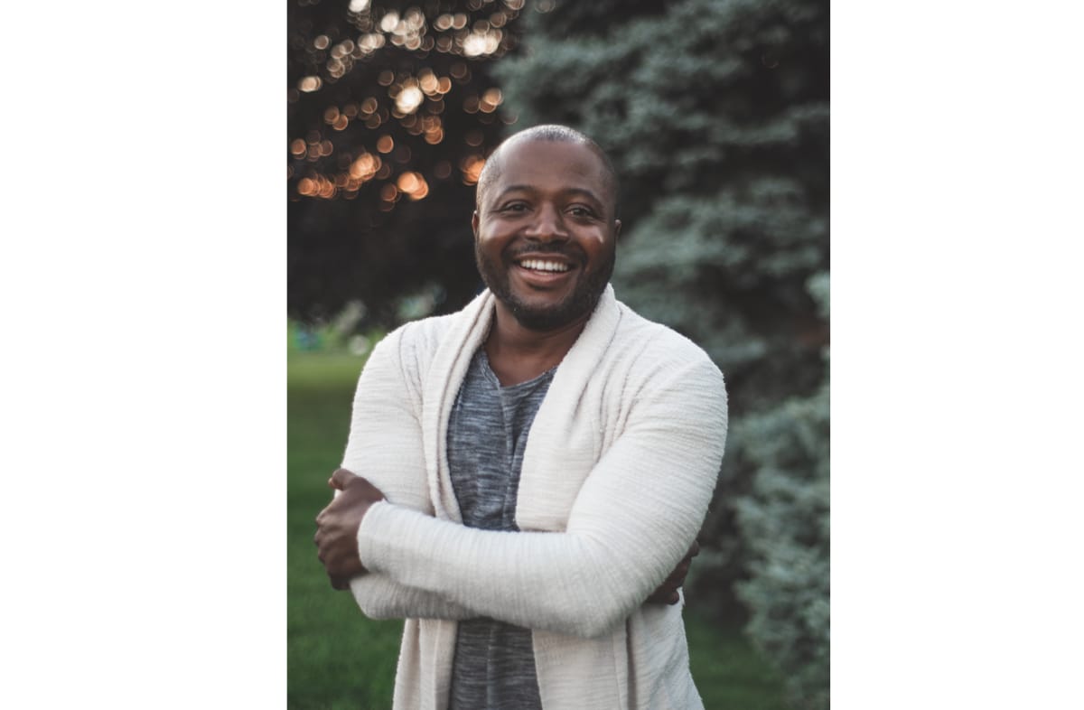 Entrepreneurs & Influencers Stories-Humble Beginning Stories