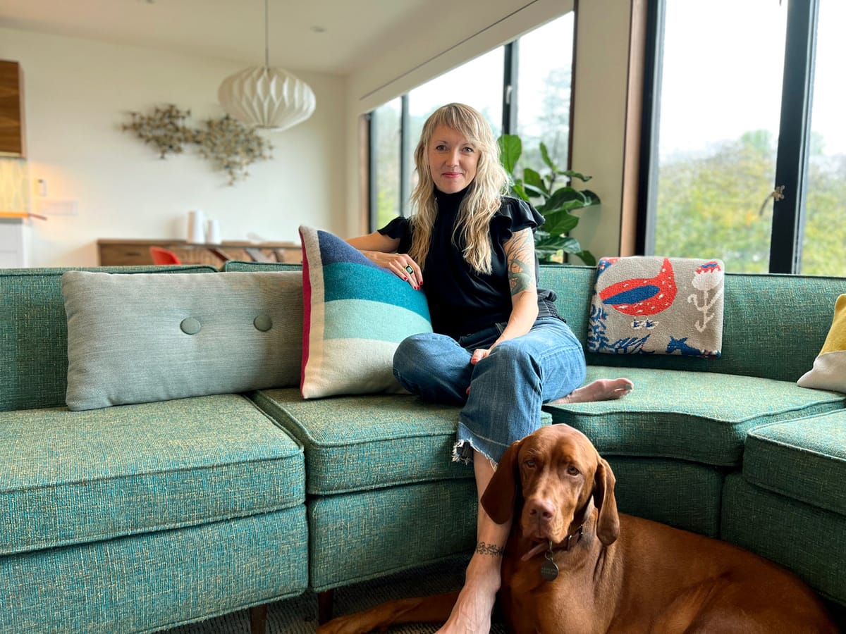 World’s Most Inventive Jewelry - Cast