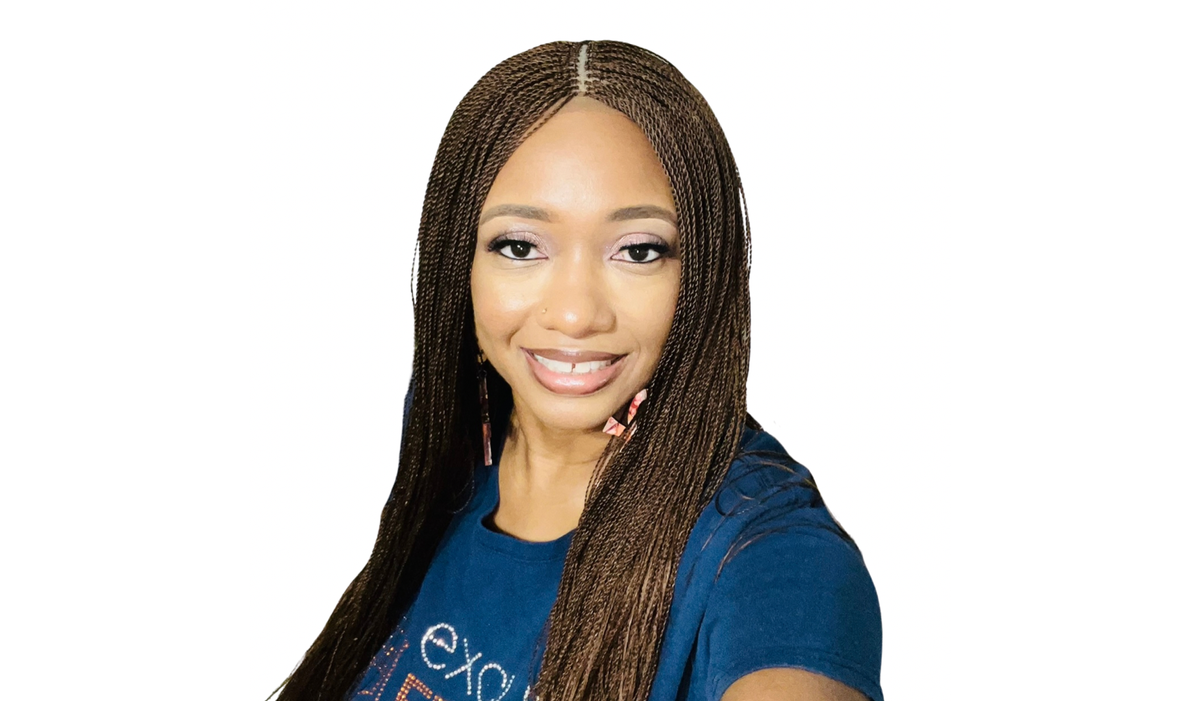 Certified Sisterlocks™ Consultant - Frizzy Tresses Studio