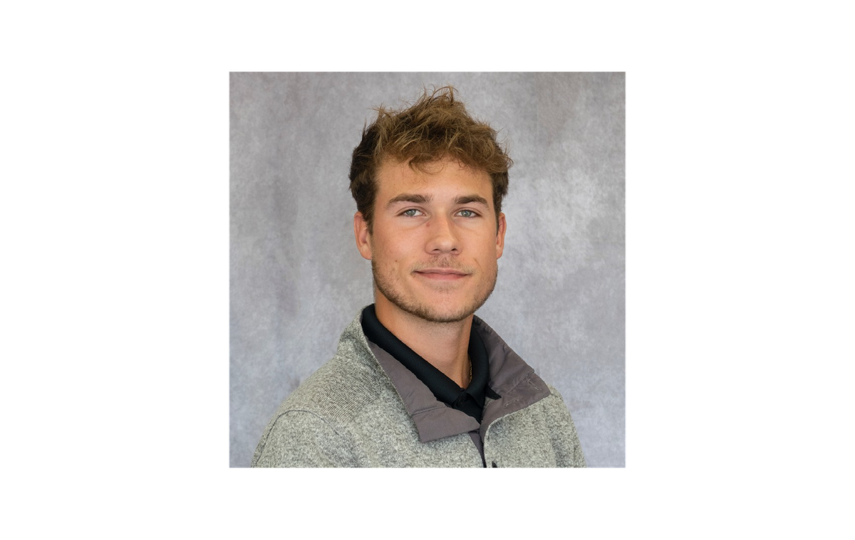 Your Next Playing Partner - Beegl.