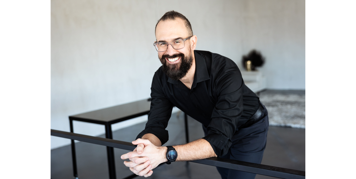 Inspire & Challenge People To Think Bigger - Coach Code