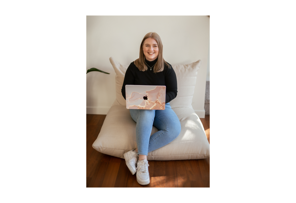 Helping You Dazzle Your Customers - Prismatic Creative Co