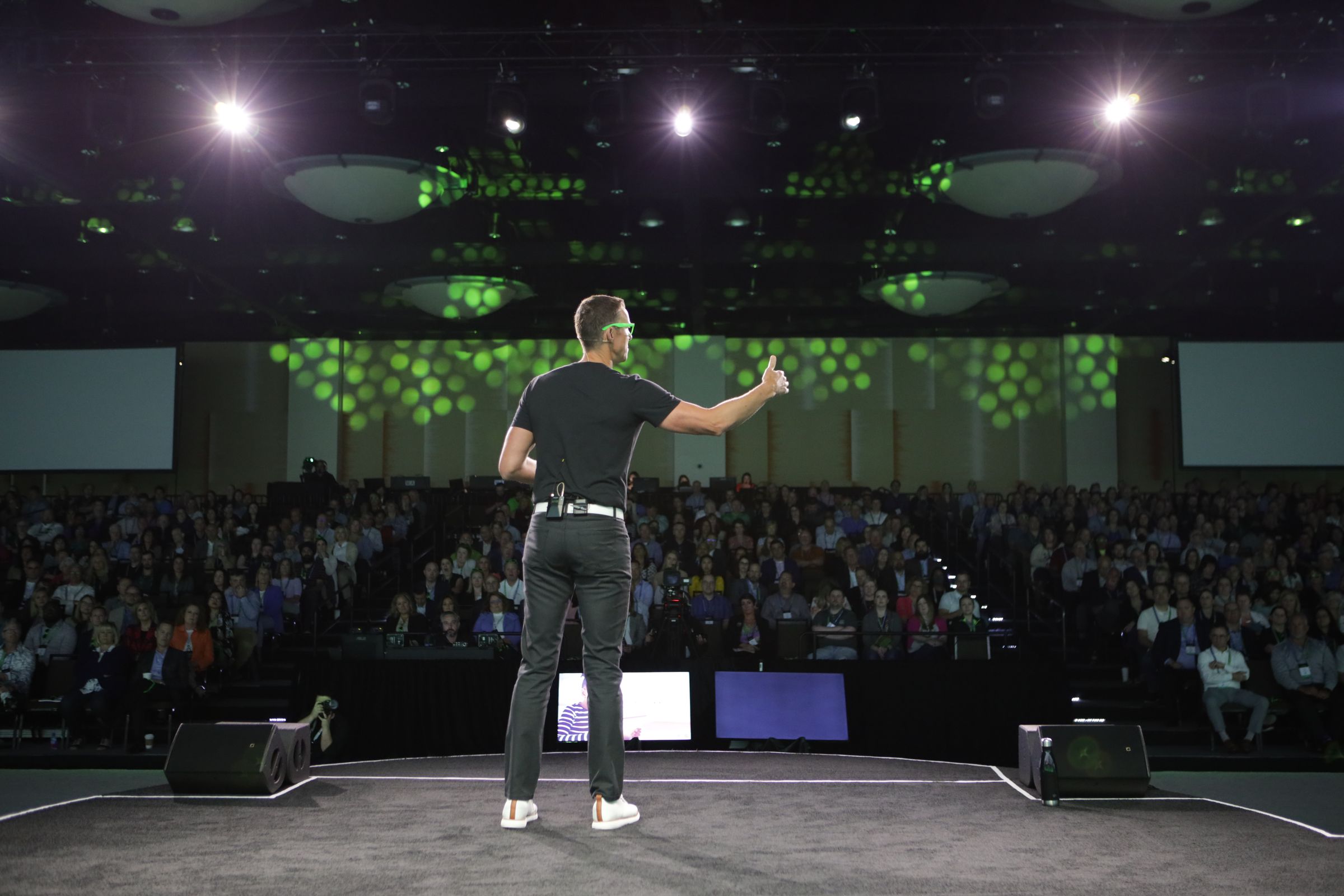 #1 Digital Leadership Speaker - Erik Qualman